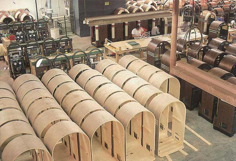 Rock-Ola American Beauties CD Jukebox. Free Delivery and Installation!