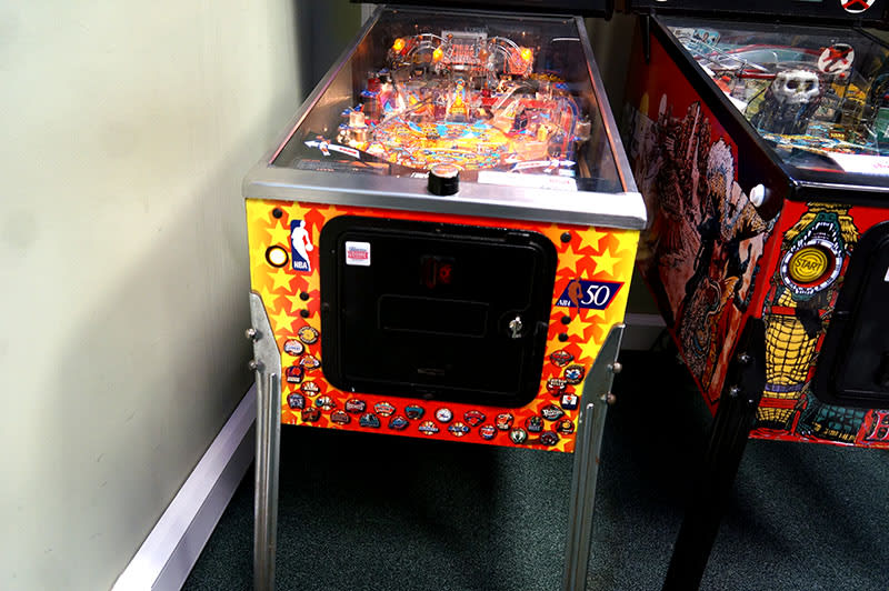 NBA Fastbreak Pinball Machine For Sale UK