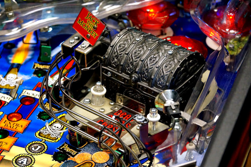 Pirates of the Caribbean Pinball Machine For Sale UK