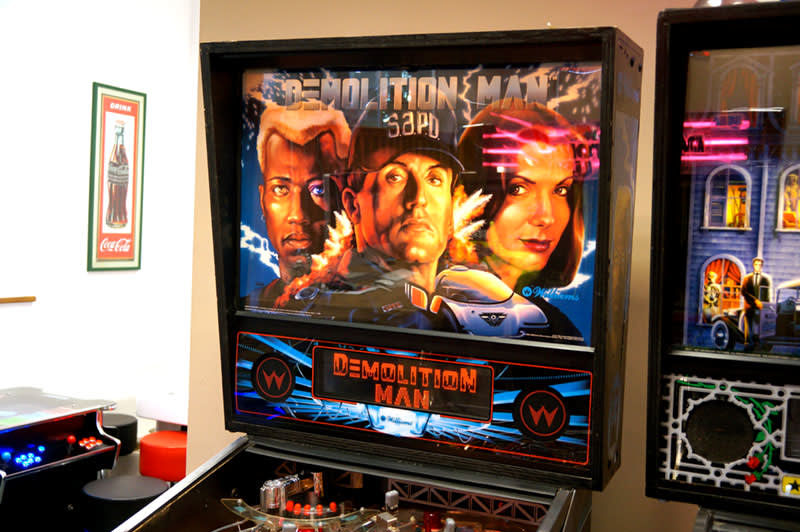 Demolition Man Pinball Machine For Sale UK