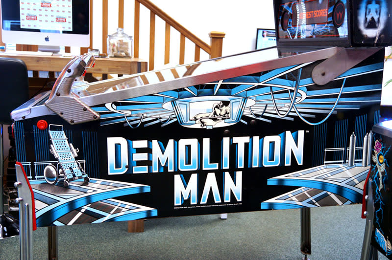 Demolition Man Pinball Machine For Sale UK