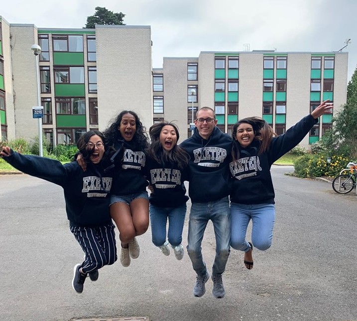 Less Booze And More Social Events In Today's Universities