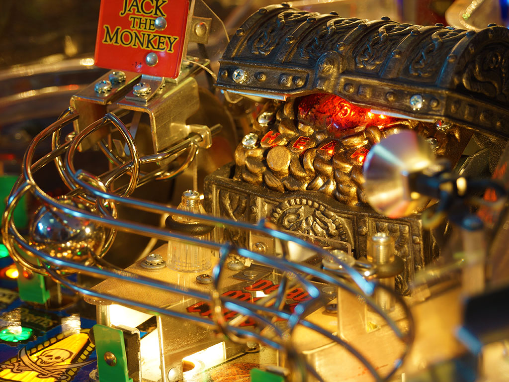 Pirates of the Caribbean Pinball Machine For Sale UK